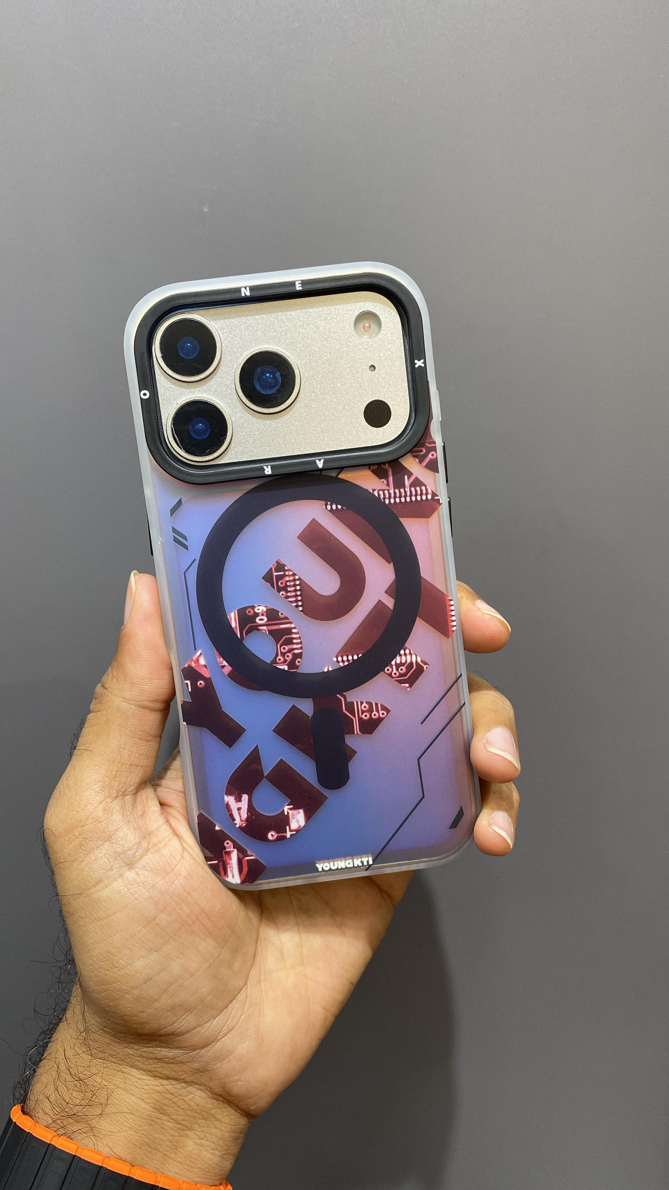 Furistic Circuit Luminous Design Cover – Classy Covers